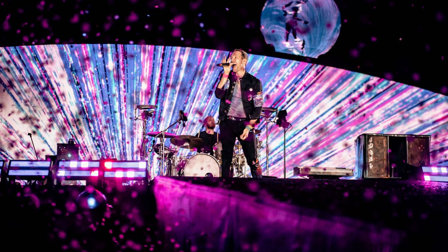 Coldplay x The Ocean Cleanup | The Ocean Cleanup